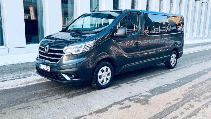 Melns Renault Trafic 2022 Viļņa, ar dzinēja tilpumu 2.00 L un nobraukumu 178 tūkst. km par 24750 €, foto 1 vietnē AUTOMOTO.COM.LV