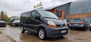 Melns Renault Trafic 2003 Valmiera, ar dzinēja tilpumu 1.90 L un nobraukumu 427 tūkst. km par 3400 €, foto  vietnē AUTOMOTO.COM.LV