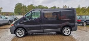 Black Renault Trafic 2003 in Valmiera, with an engine capacity of 1.90 L and mileage of 427 thousand km for 3400 €, photo 7 on AUTOMOTO.COM.LV