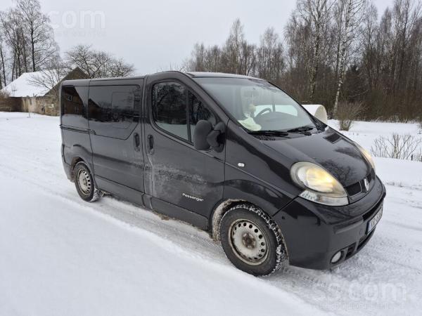 Black Renault Trafic 2004 in Limbazi, with an engine capacity of 1.90 L and mileage of 0 thousand km for 3700 €, photo 1 on AUTOMOTO.COM.LV