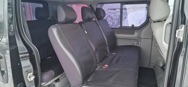 Black Renault Trafic 2004 in Valmiera, with an engine capacity of 1.90 L and mileage of 416 thousand km for 3500 €, photo 8 on AUTOMOTO.COM.LV