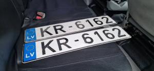 Melns Renault Trafic 2004 Valmiera, ar dzinēja tilpumu 1.90 L un nobraukumu 416 tūkst. km par 3500 €, foto 11 vietnē AUTOMOTO.COM.LV