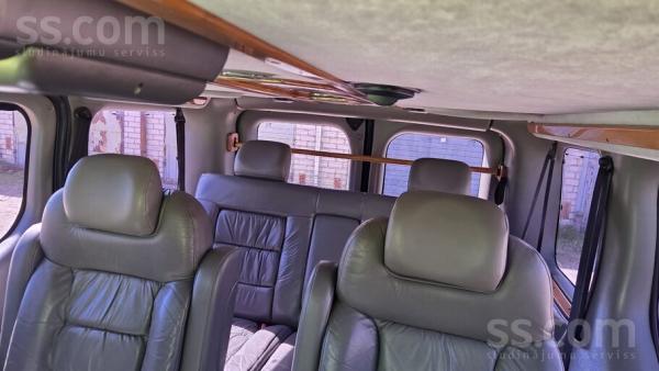 Melns Renault Trafic 2004 Rēzekne, ar dzinēja tilpumu 2.50 L un nobraukumu 303 tūkst. km par 14700 €, foto 8 vietnē AUTOMOTO.COM.LV