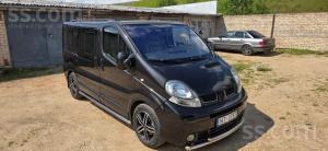 Black Renault Trafic 2004 in Rezekne, with an engine capacity of 2.50 L and mileage of 303 thousand km for 14700 €, photo 4 on AUTOMOTO.COM.LV