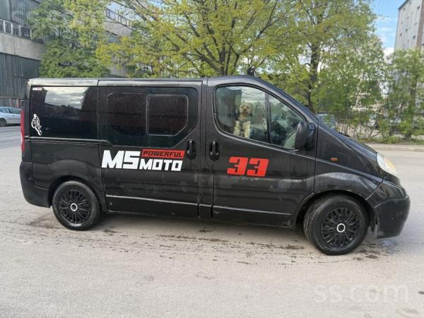 Melns Renault Trafic 2005 Rīga, ar dzinēja tilpumu 1.90 L un nobraukumu 0 tūkst. km par 5000 €, foto 5 vietnē AUTOMOTO.COM.LV
