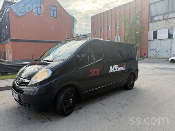 Melns Renault Trafic 2005 Rīga, ar dzinēja tilpumu 1.90 L un nobraukumu 0 tūkst. km par 5000 €, foto 9 vietnē AUTOMOTO.COM.LV
