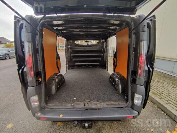 Melns Renault Trafic 2005 Rīga, ar dzinēja tilpumu 1.90 L un nobraukumu 248 tūkst. km par 3550 €, foto 11 vietnē AUTOMOTO.COM.LV