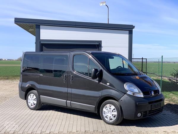 Melns Renault Trafic 2005 Kauņa, ar dzinēja tilpumu 1.90 L un nobraukumu 260 tūkst. km par 5199 €, foto 2 vietnē AUTOMOTO.COM.LV