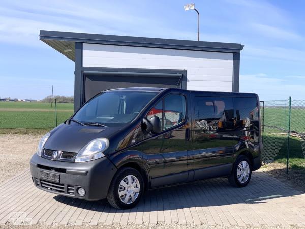 Melns Renault Trafic 2005 Kauņa, ar dzinēja tilpumu 1.90 L un nobraukumu 260 tūkst. km par 5199 €, foto 3 vietnē AUTOMOTO.COM.LV