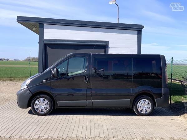 Melns Renault Trafic 2005 Kauņa, ar dzinēja tilpumu 1.90 L un nobraukumu 260 tūkst. km par 5199 €, foto 9 vietnē AUTOMOTO.COM.LV