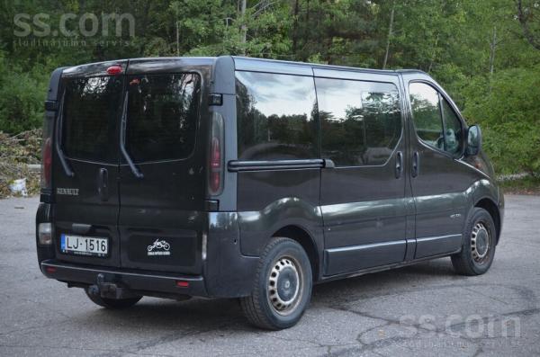 Renault Trafic 2005 Jūrmala vietnē Melns Renault Trafic 2005 Jūrmala, ar dzinēja tilpumu 1.90 L un nobraukumu 365 tūkst. km par 3950 €, foto 5 vietnē AUTOMOTO.COM.LV
