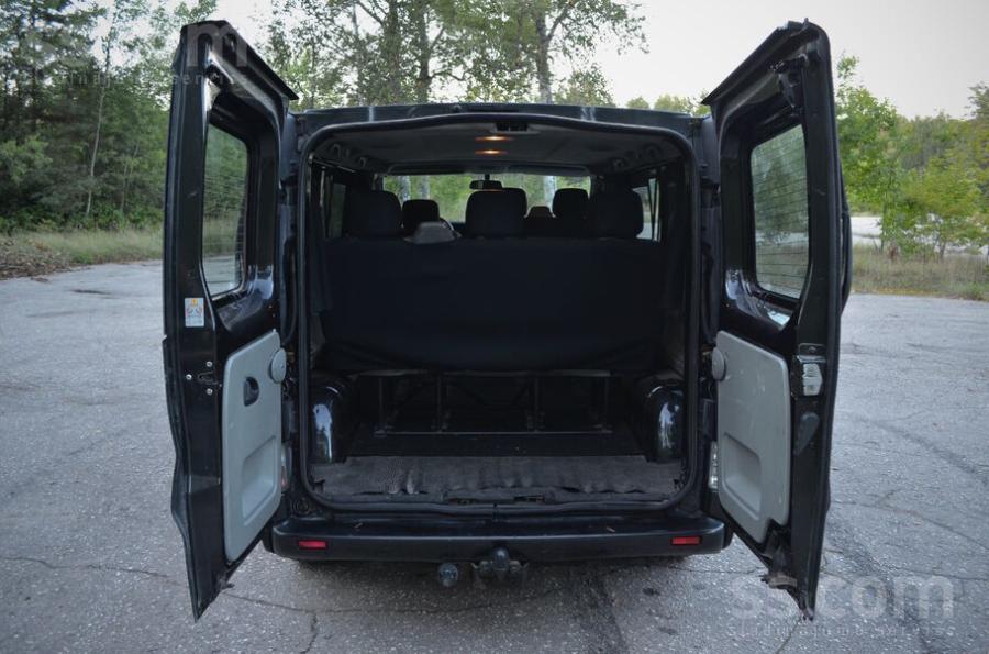 Melns Renault Trafic 2005 Jūrmala, ar dzinēja tilpumu 1.90 L un nobraukumu 365 tūkst. km par 3950 €, foto 19 vietnē AUTOMOTO.COM.LV