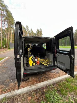Melns Renault Trafic 2005 Rīga, ar dzinēja tilpumu 2.50 L un nobraukumu 265 tūkst. km par 1399 €, foto 6 vietnē AUTOMOTO.COM.LV
