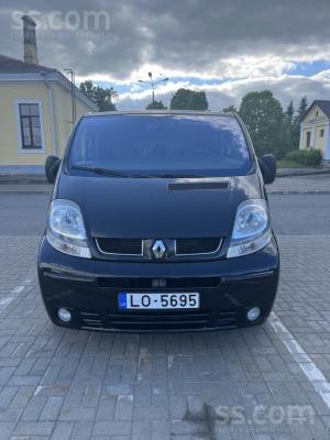 Melns Renault Trafic 2006 Rēzekne, ar dzinēja tilpumu 1.90 L un nobraukumu 337 tūkst. km par 6300 €, foto 3 vietnē AUTOMOTO.COM.LV
