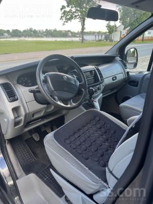 Melns Renault Trafic 2006 Rēzekne, ar dzinēja tilpumu 1.90 L un nobraukumu 337 tūkst. km par 6300 €, foto 8 vietnē AUTOMOTO.COM.LV