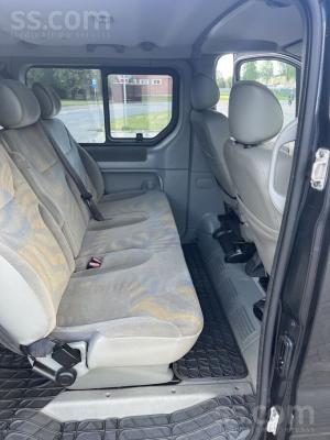 Melns Renault Trafic 2006 Rēzekne, ar dzinēja tilpumu 1.90 L un nobraukumu 337 tūkst. km par 6300 €, foto 10 vietnē AUTOMOTO.COM.LV