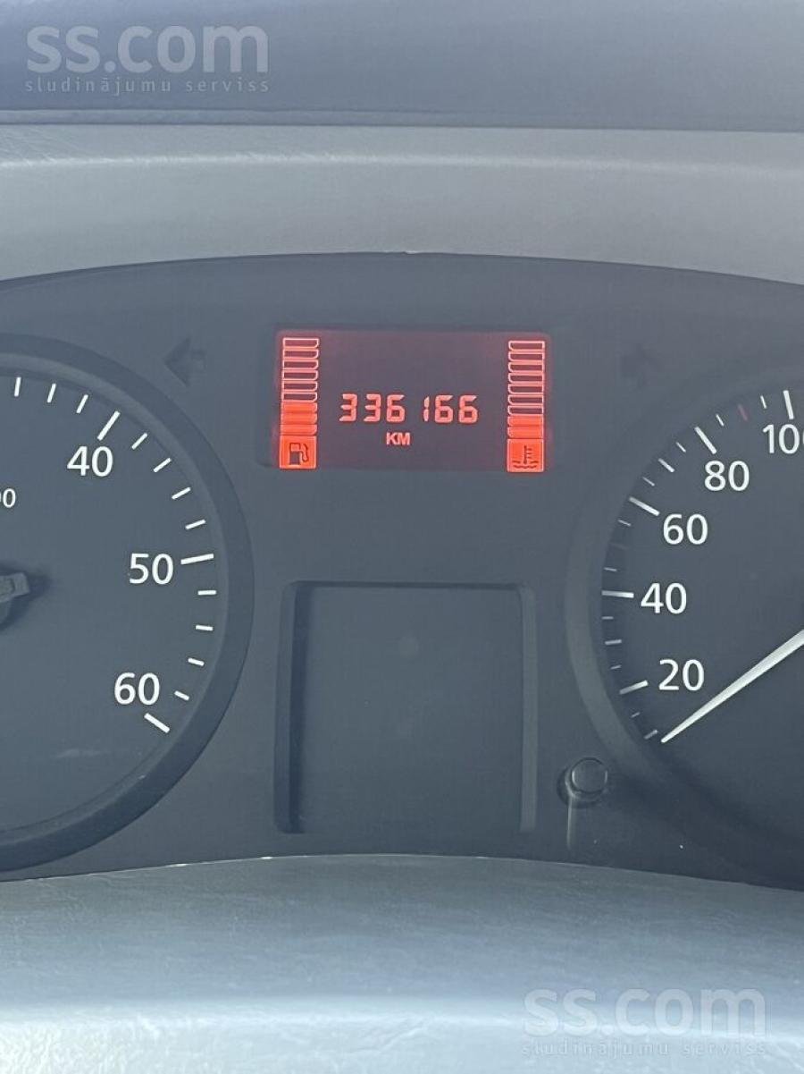 Melns Renault Trafic 2006 Rēzekne, ar dzinēja tilpumu 1.90 L un nobraukumu 337 tūkst. km par 6300 €, foto 13 vietnē AUTOMOTO.COM.LV