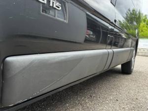 Black Renault Trafic 2007 in Daugavpils, with an engine capacity of 2.00 L and mileage of 419 thousand km for 5490 €, photo 8 on AUTOMOTO.COM.LV