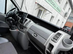 Black Renault Trafic 2007 in Daugavpils, with an engine capacity of 2.00 L and mileage of 419 thousand km for 5490 €, photo 12 on AUTOMOTO.COM.LV