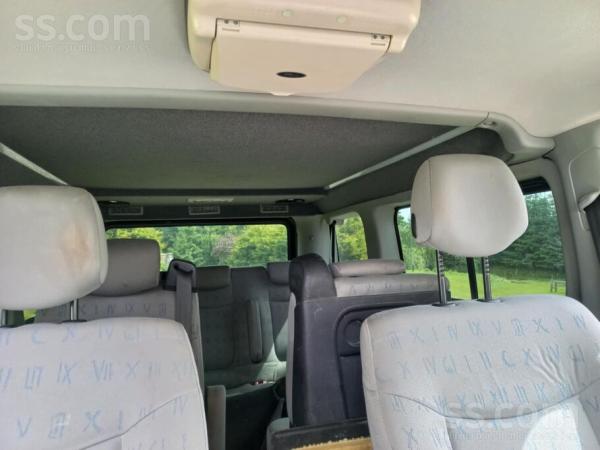 Black Renault Trafic 2008 in Tallinn, with an engine capacity of 2.30 L and mileage of 330 thousand km for 3500 €, photo 3 on AUTOMOTO.COM.LV