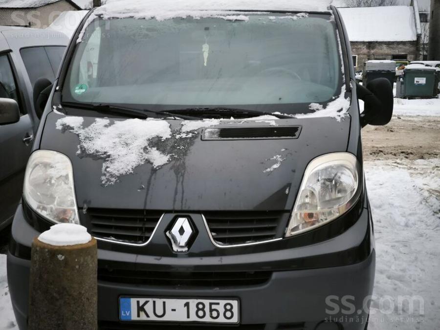 Black Renault Trafic 2008 in Riga, with an engine capacity of 2.00 L and mileage of 261 thousand km for 6300 €, photo 1 on AUTOMOTO.COM.LV