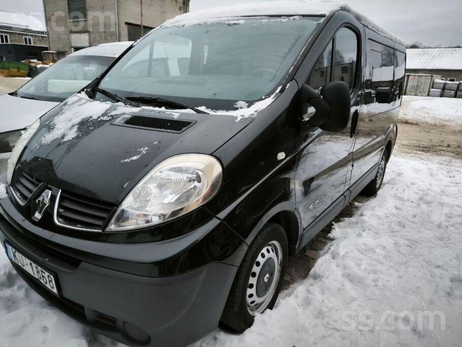 Black Renault Trafic 2008 in Riga, with an engine capacity of 2.00 L and mileage of 261 thousand km for 6300 €, photo 2 on AUTOMOTO.COM.LV