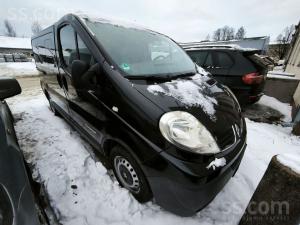 Black Renault Trafic 2008 in Riga, with an engine capacity of 2.00 L and mileage of 261 thousand km for 6300 €, photo 3 on AUTOMOTO.COM.LV