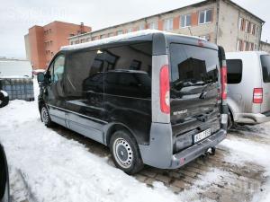Black Renault Trafic 2008 in Riga, with an engine capacity of 2.00 L and mileage of 261 thousand km for 6300 €, photo 5 on AUTOMOTO.COM.LV