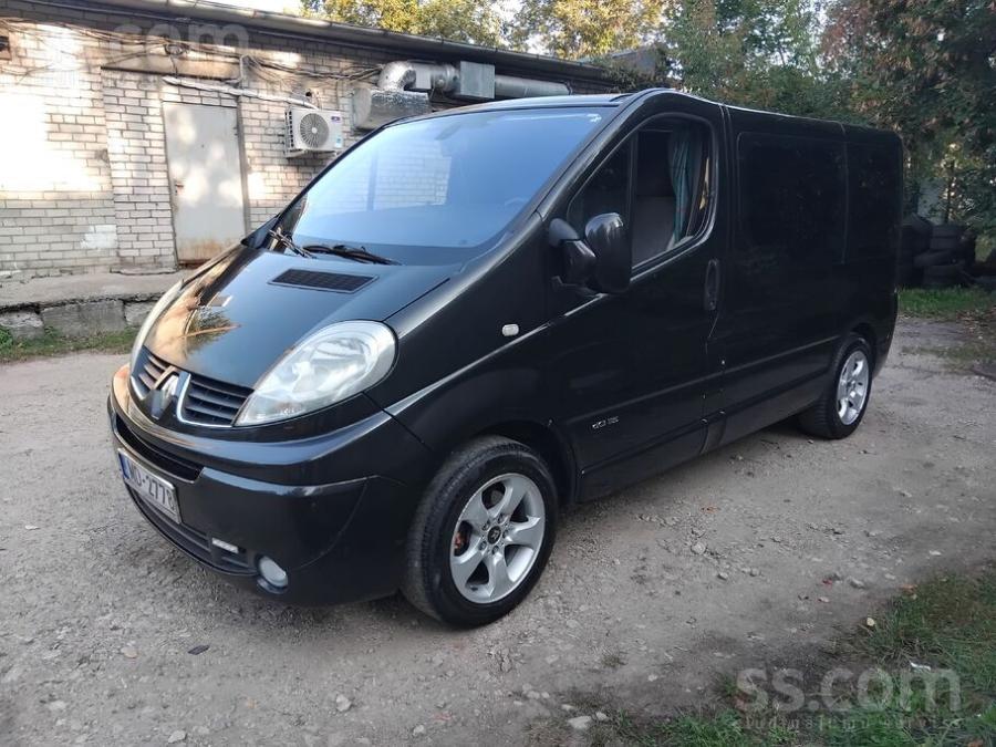 Melns Renault Trafic 2008 Rīga, ar dzinēja tilpumu 2.00 L un nobraukumu 0 tūkst. km par 6300 €, foto 1 vietnē AUTOMOTO.COM.LV