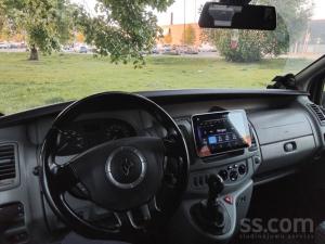 Black Renault Trafic 2008 in Riga, with an engine capacity of 2.00 L and mileage of 0 thousand km for 5700 €, photo 9 on AUTOMOTO.COM.LV