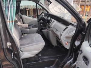 Black Renault Trafic 2008 in Riga, with an engine capacity of 2.00 L and mileage of 0 thousand km for 5700 €, photo 20 on AUTOMOTO.COM.LV
