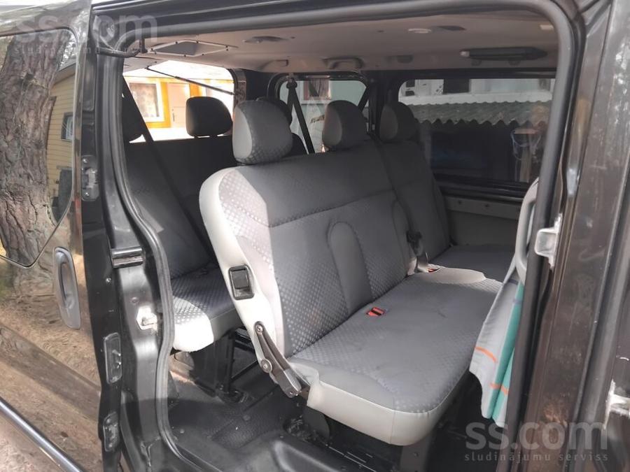Black Renault Trafic 2008 in Riga, with an engine capacity of 2.00 L and mileage of 0 thousand km for 5700 €, photo 21 on AUTOMOTO.COM.LV