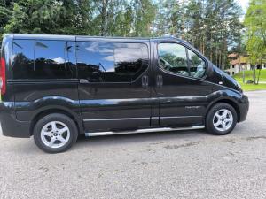 Melns Renault Trafic 2008 Valmiera, ar dzinēja tilpumu 2.50 L un nobraukumu 378 tūkst. km par 6550 €, foto 9 vietnē AUTOMOTO.COM.LV