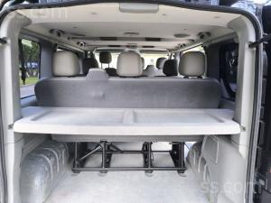 Melns Renault Trafic 2008 Valmiera, ar dzinēja tilpumu 2.50 L un nobraukumu 378 tūkst. km par 6550 €, foto 18 vietnē AUTOMOTO.COM.LV