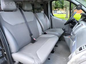 Melns Renault Trafic 2008 Valmiera, ar dzinēja tilpumu 2.50 L un nobraukumu 378 tūkst. km par 6550 €, foto 20 vietnē AUTOMOTO.COM.LV