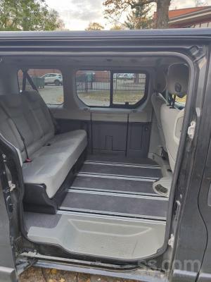 Melns Renault Trafic 2009 Rīga, ar dzinēja tilpumu 2.50 L un nobraukumu 267 tūkst. km par 8999 €, foto 15 vietnē AUTOMOTO.COM.LV