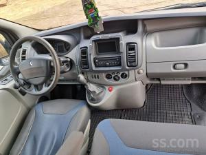 Melns Renault Trafic 2011 Kuldīga, ar dzinēja tilpumu 2.50 L un nobraukumu 471 tūkst. km par 6000 €, foto 6 vietnē AUTOMOTO.COM.LV