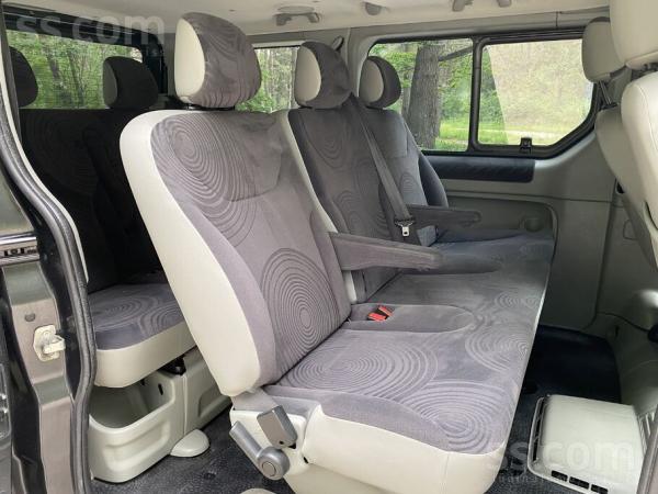 Melns Renault Trafic 2011 Rīga, ar dzinēja tilpumu 2.50 L un nobraukumu 0 tūkst. km par 9750 €, foto 7 vietnē AUTOMOTO.COM.LV