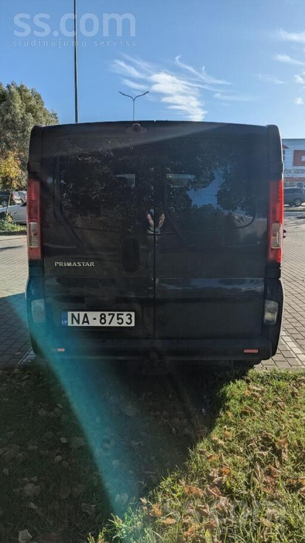 Renault Trafic 2011 Rīga vietnē Melns Renault Trafic 2011 Rīga, ar dzinēja tilpumu 2.00 L un nobraukumu 250 tūkst. km par 4500 €, foto 6 vietnē AUTOMOTO.COM.LV