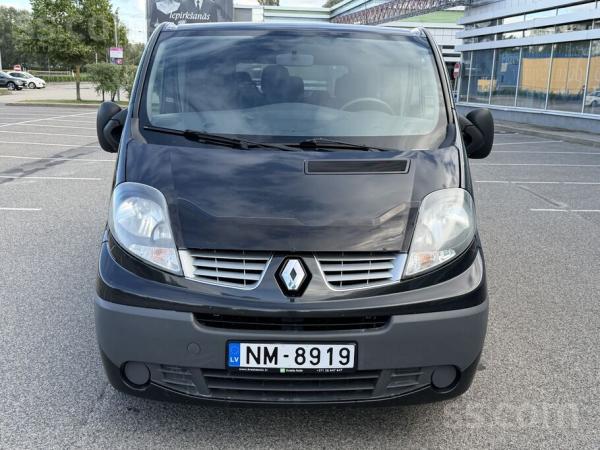 Renault Trafic 2011 Rīga vietnē Melns Renault Trafic 2011 Rīga, ar dzinēja tilpumu 2.00 L un nobraukumu 287 tūkst. km par 8900 €, foto 9 vietnē AUTOMOTO.COM.LV