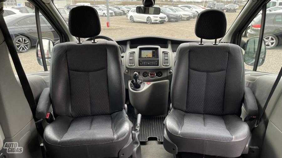 Melns Renault Trafic 2012 Marijampole, ar dzinēja tilpumu 2.00 L un nobraukumu 241 tūkst. km par 11990 €, foto 3 vietnē AUTOMOTO.COM.LV