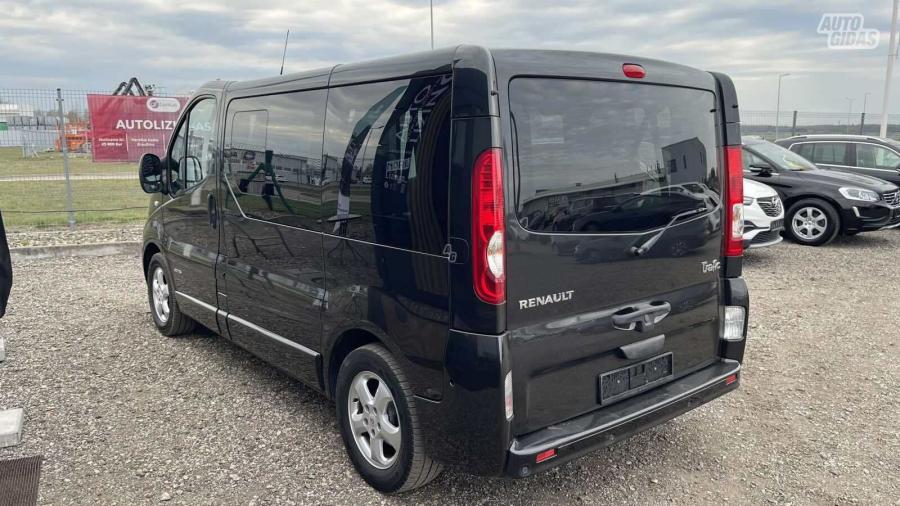 Melns Renault Trafic 2012 Marijampole, ar dzinēja tilpumu 2.00 L un nobraukumu 241 tūkst. km par 11990 €, foto 12 vietnē AUTOMOTO.COM.LV