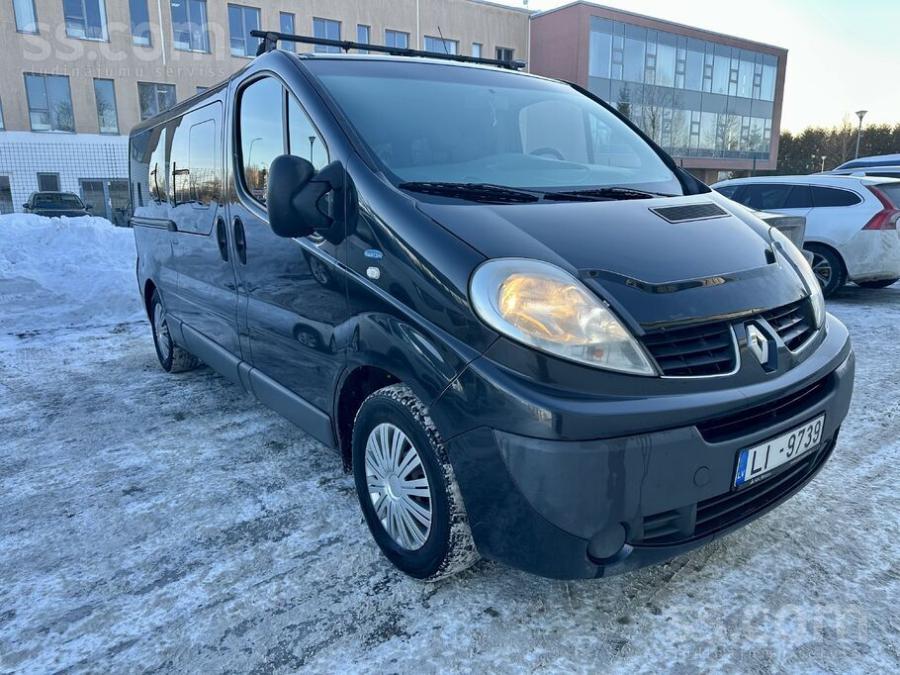Melns Renault Trafic 2012 Rīga, ar dzinēja tilpumu 2.00 L un nobraukumu 330 tūkst. km par 9500 €, foto 1 vietnē AUTOMOTO.COM.LV