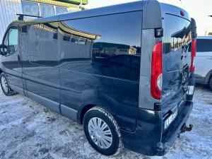 Melns Renault Trafic 2012 Rīga, ar dzinēja tilpumu 2.00 L un nobraukumu 330 tūkst. km par 9500 €, foto 5 vietnē AUTOMOTO.COM.LV
