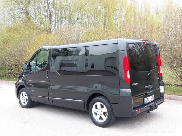 Melns Renault Trafic 2013 Rīga, ar dzinēja tilpumu 2.00 L un nobraukumu 296 tūkst. km par 11990 €, foto 4 vietnē AUTOMOTO.COM.LV
