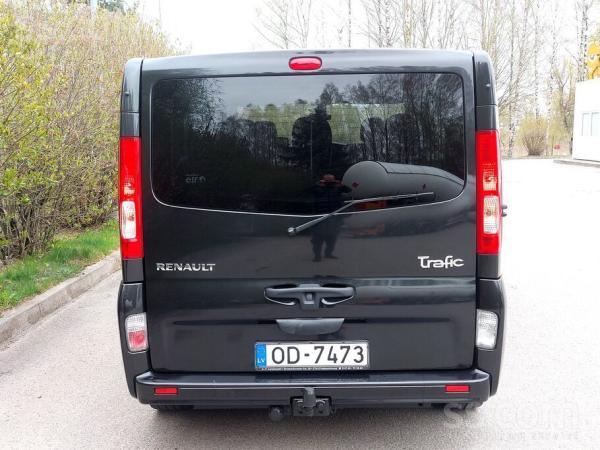 Melns Renault Trafic 2013 Rīga, ar dzinēja tilpumu 2.00 L un nobraukumu 296 tūkst. km par 11990 €, foto 5 vietnē AUTOMOTO.COM.LV
