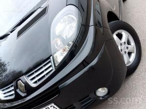 Black Renault Trafic 2013 in Riga, with an engine capacity of 2.00 L and mileage of 296 thousand km for 11990 €, photo 8 on AUTOMOTO.COM.LV