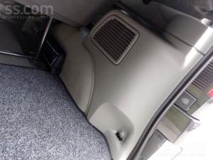 Black Renault Trafic 2013 in Riga, with an engine capacity of 2.00 L and mileage of 296 thousand km for 11990 €, photo 14 on AUTOMOTO.COM.LV