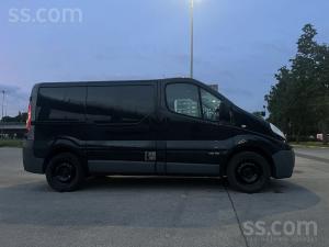 Melns Renault Trafic 2013 Rīga, ar dzinēja tilpumu 2.00 L un nobraukumu 298 tūkst. km par 5150 €, foto 3 vietnē AUTOMOTO.COM.LV