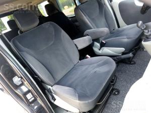 Black Renault Trafic 2013 in Riga, with an engine capacity of 2.00 L and mileage of 298 thousand km for 11790 €, photo 23 on AUTOMOTO.COM.LV